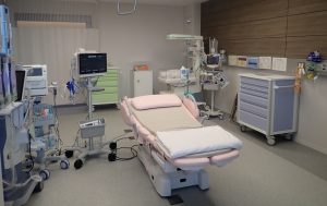 総合周産期母子医療センター 産科（入院・外来）・MFICU – 大阪大学医学部附属病院看護部
